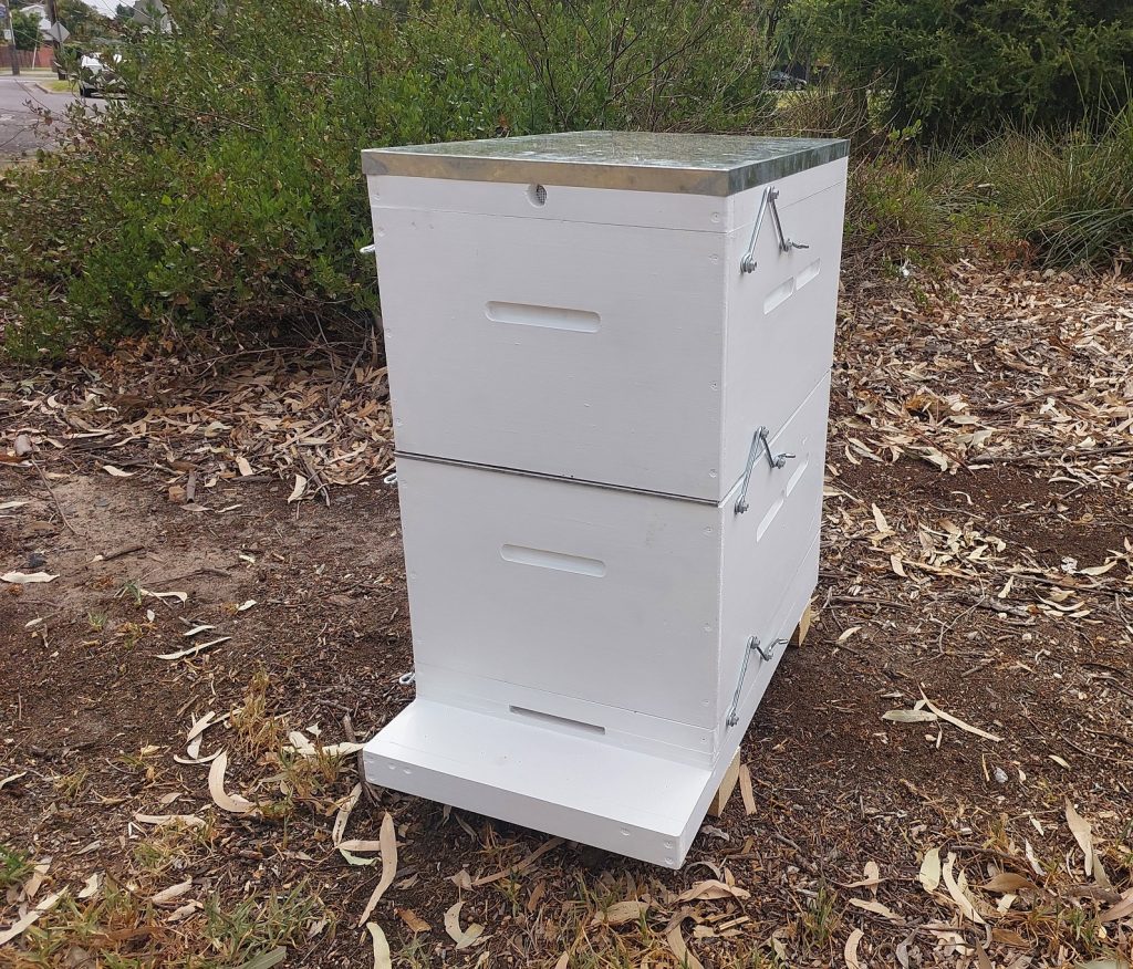 2 Box Hive – Herboney